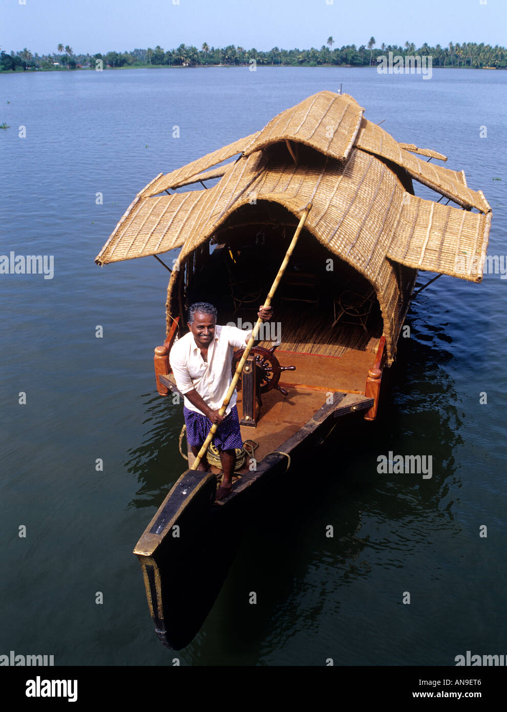 HOUSE BOAT IN ALLEPPEY KERALA Stock Photo - Alamy