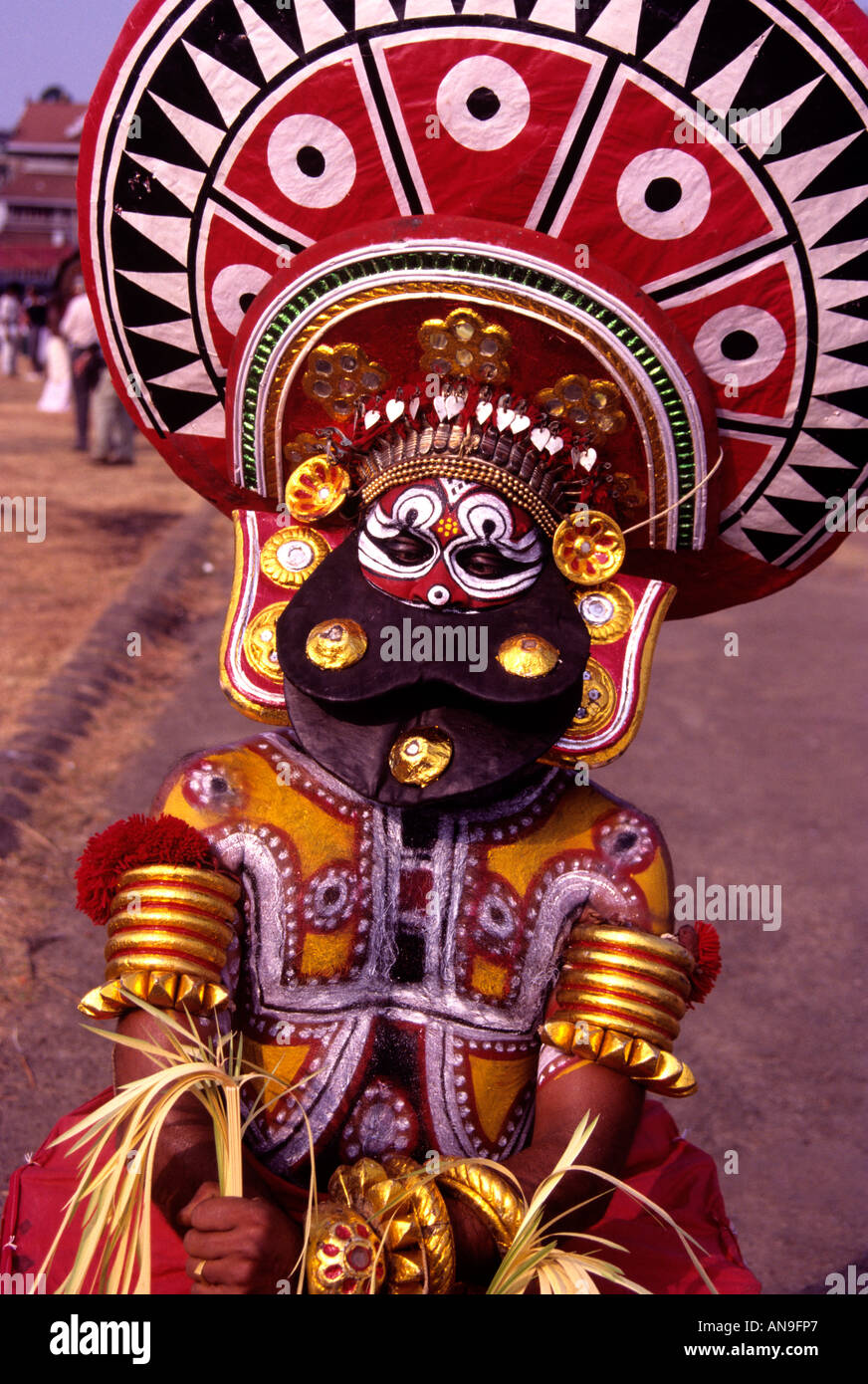 Nadan kalakal hi-res stock photography and images - Alamy