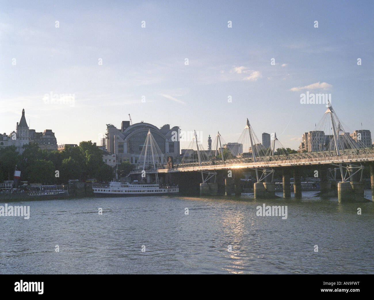thames and bridge Stock Photo - Alamy