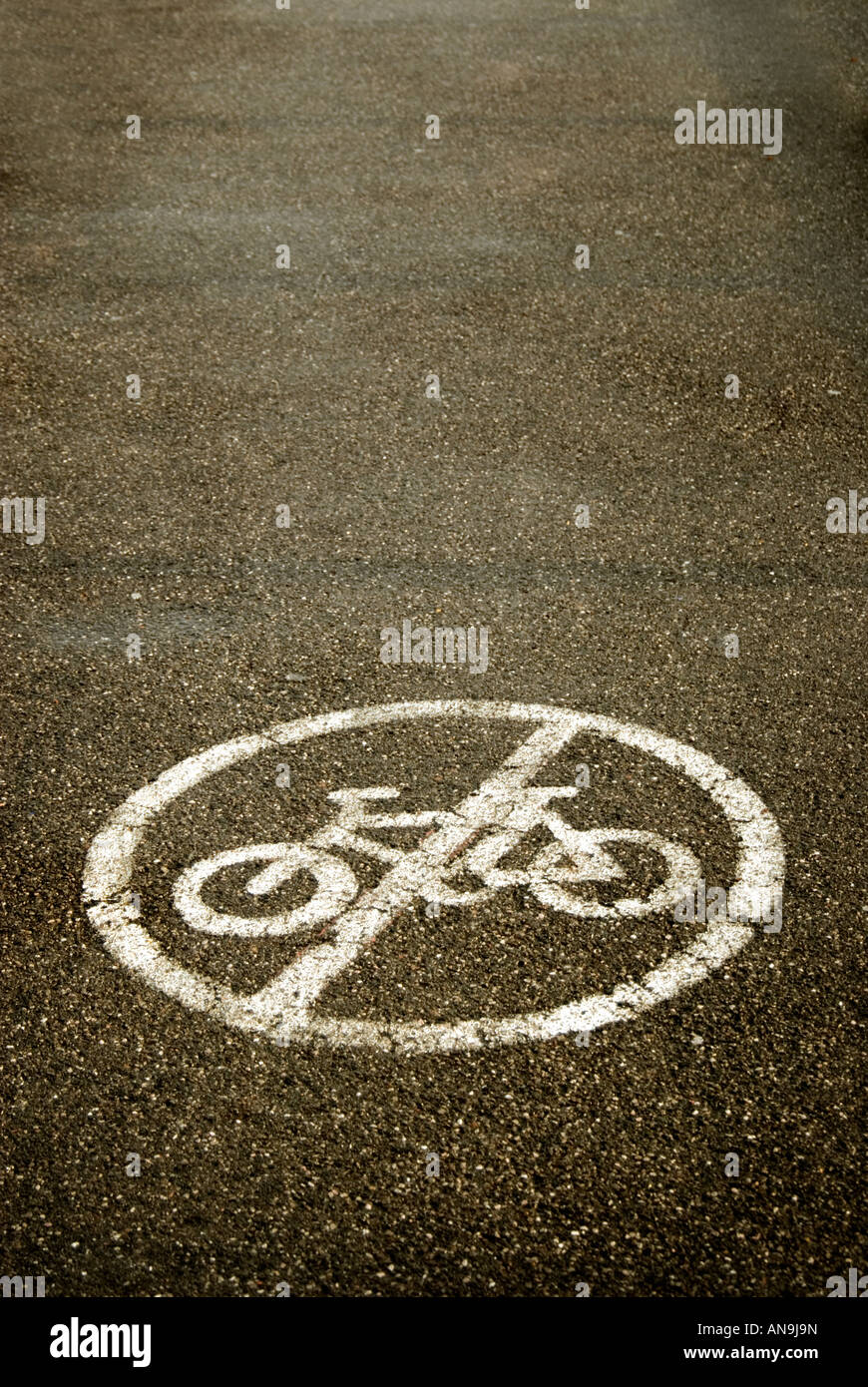 no cycling sign Stock Photo - Alamy