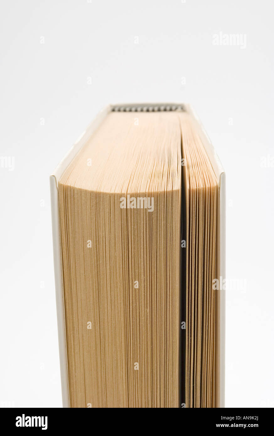 Upright book stack hi-res stock photography and images - Alamy