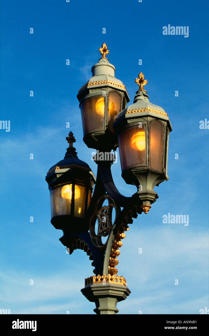 Ornate street light westminster bridge hi-res stock photography and ...