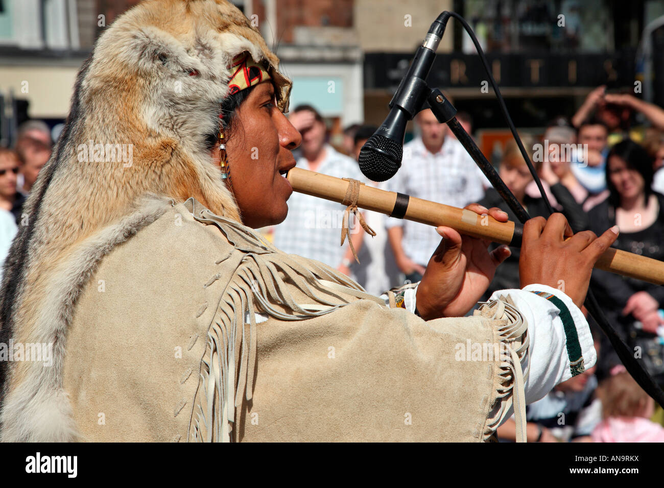 Traditional Inca music played by Victor Palorimo a member of the Inca ...