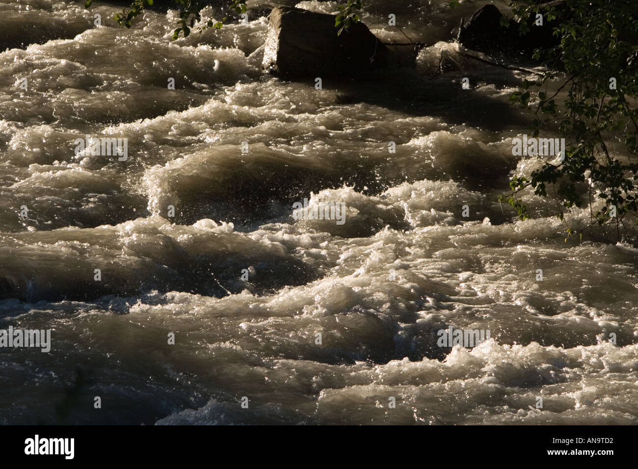 Fast river hi-res stock photography and images - Alamy