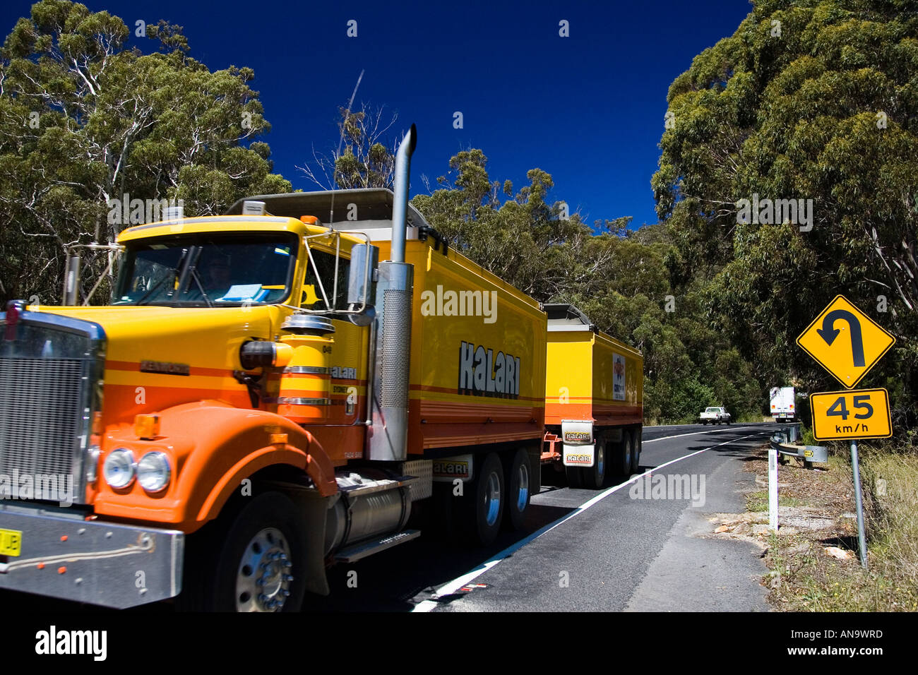 Haulage trailer hgv lorries hi-res stock photography and images - Alamy