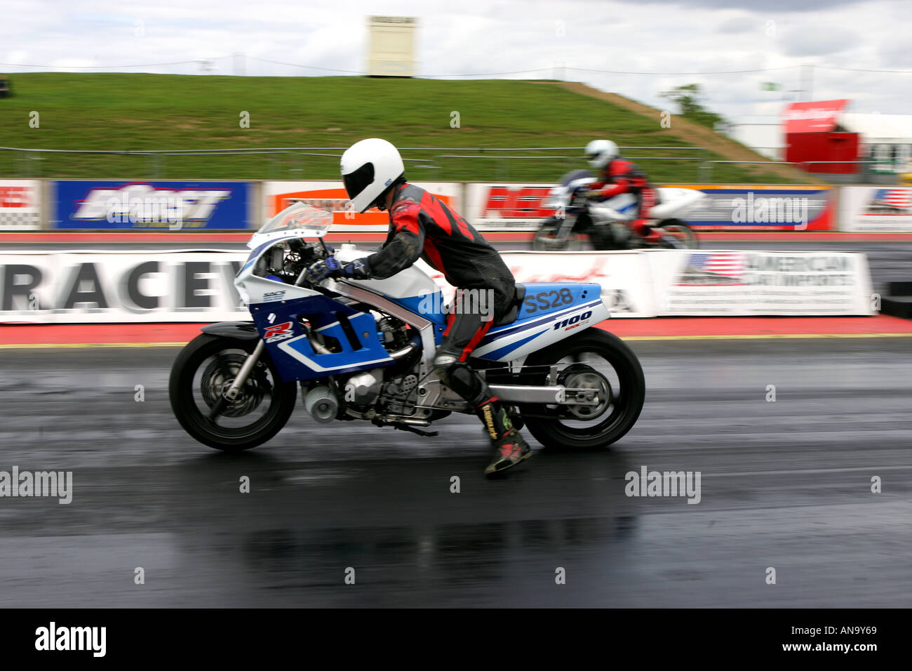 drag racing at santa pod raceway in the uk Stock Photo - Alamy