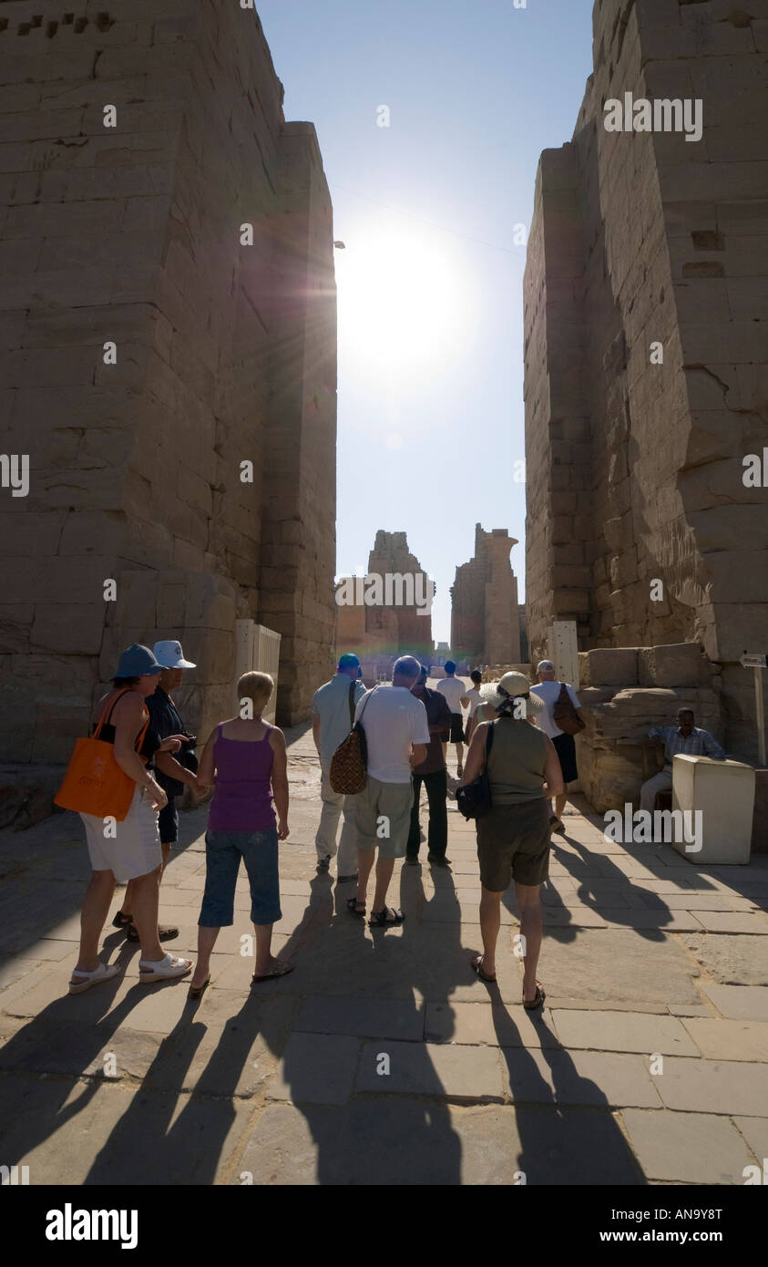 Karnak temple egypt reconstruction hi-res stock photography and images ...
