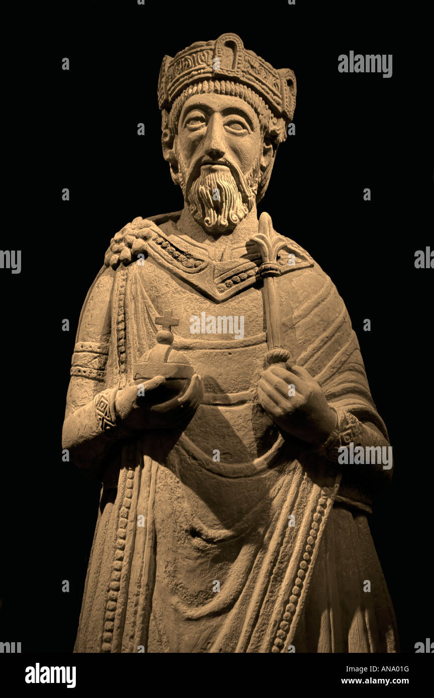 Charlemagne hi-res stock photography and images - Alamy