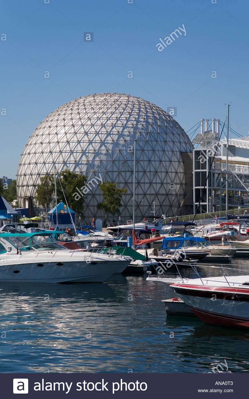 Marina Theatre High Resolution Stock Photography and Images - Alamy