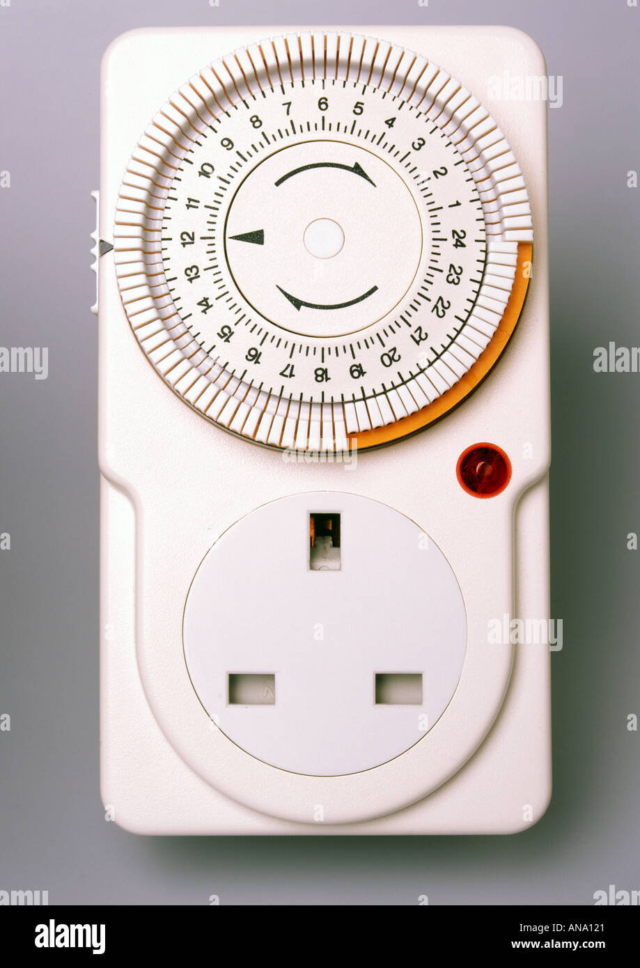 13 amp socket hi-res stock photography and images - Alamy