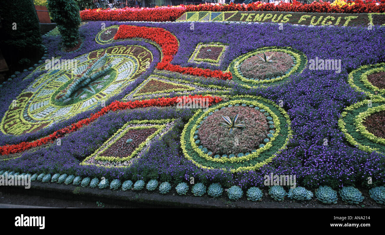 floral clock Edinburgh Stock Photo - Alamy