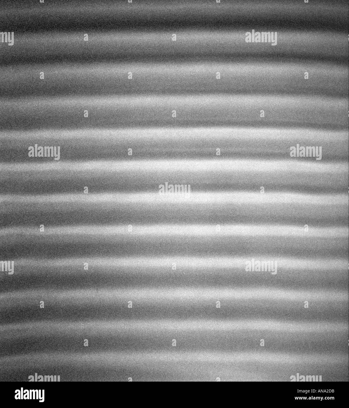 straight waves in a ripple tank Stock Photo - Alamy