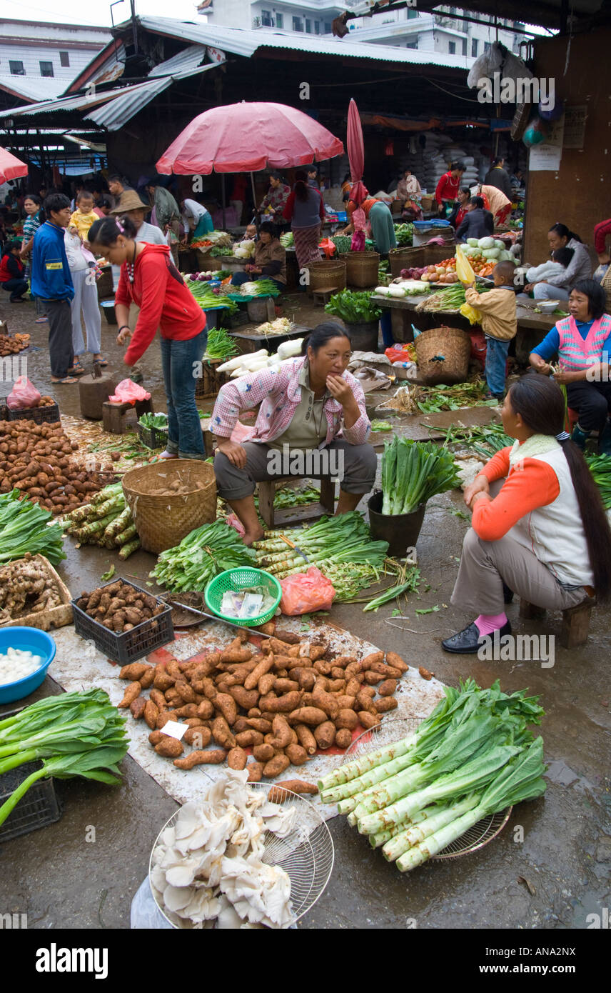 China Yunnan Ruili border town local food market Stock Photo - Alamy