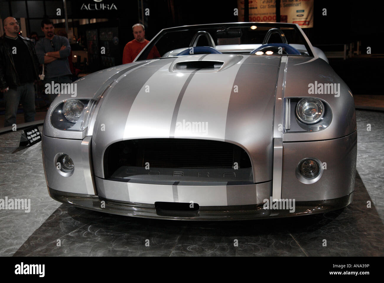 Ford car front view hi-res stock photography and images - Alamy