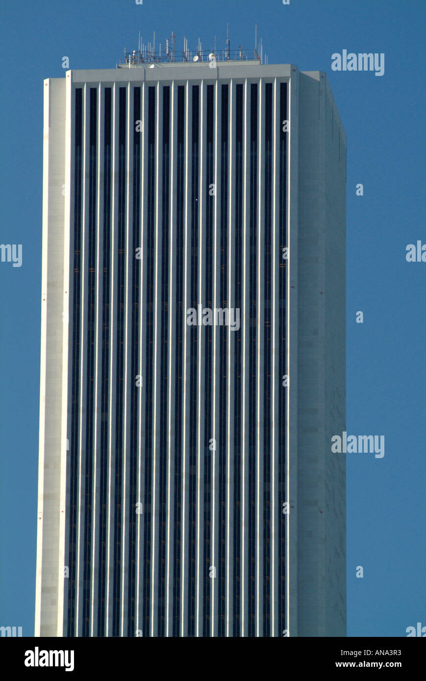 Aon Center Building in Downtown Chicago Illinois USA Stock Photo - Alamy