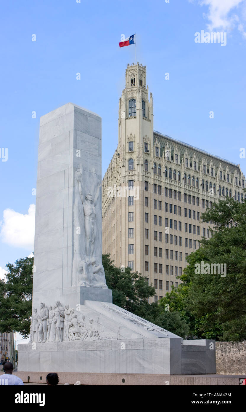 The alamo cenotaph hi-res stock photography and images - Alamy
