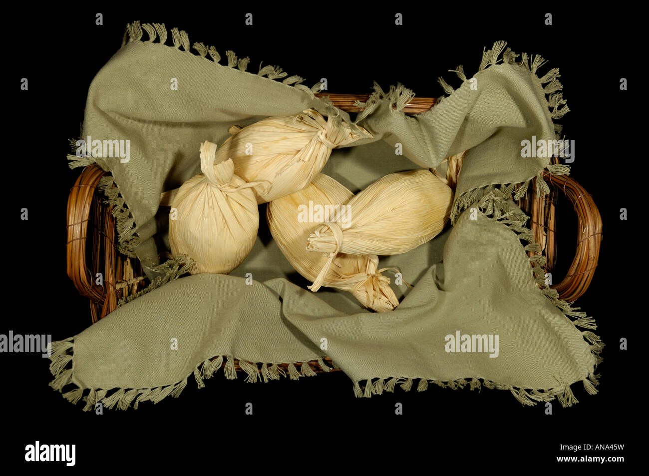 Tamales guatemala hi-res stock photography and images - Alamy