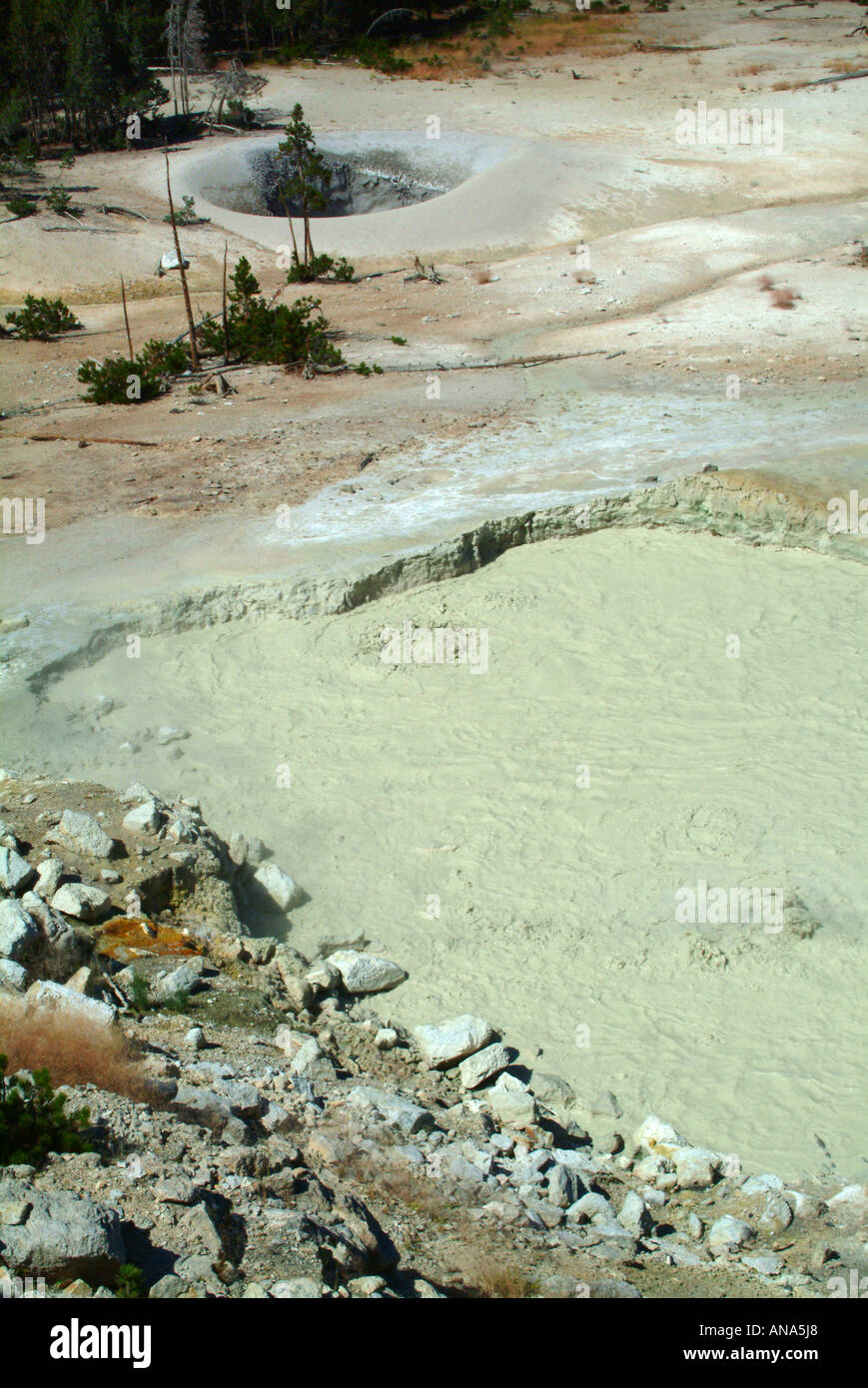 Sulphur caldron yellowstone hi-res stock photography and images - Alamy