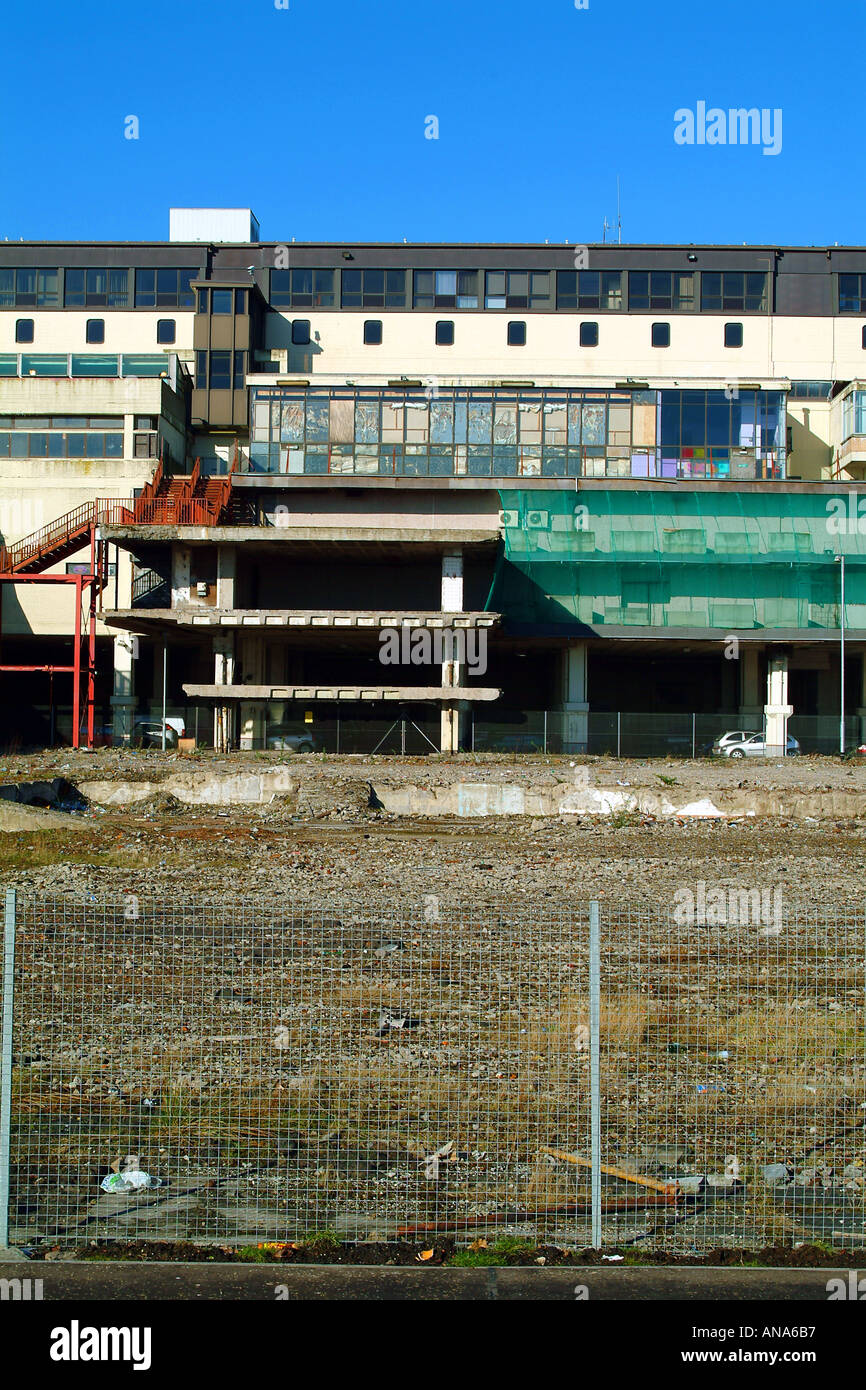 Cumbernauld town centre hi-res stock photography and images - Alamy