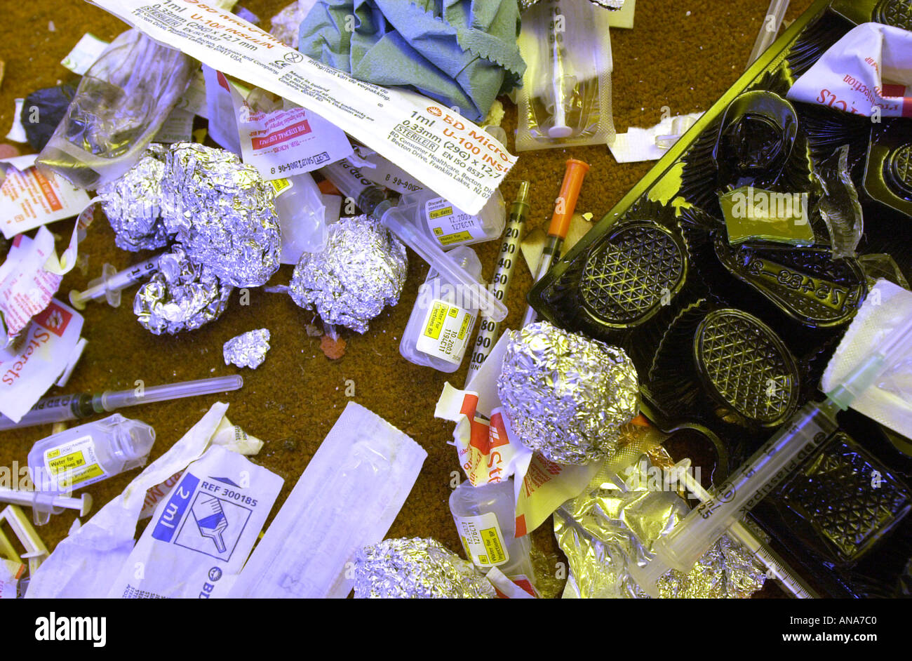 Drug den hi-res stock photography and images - Alamy