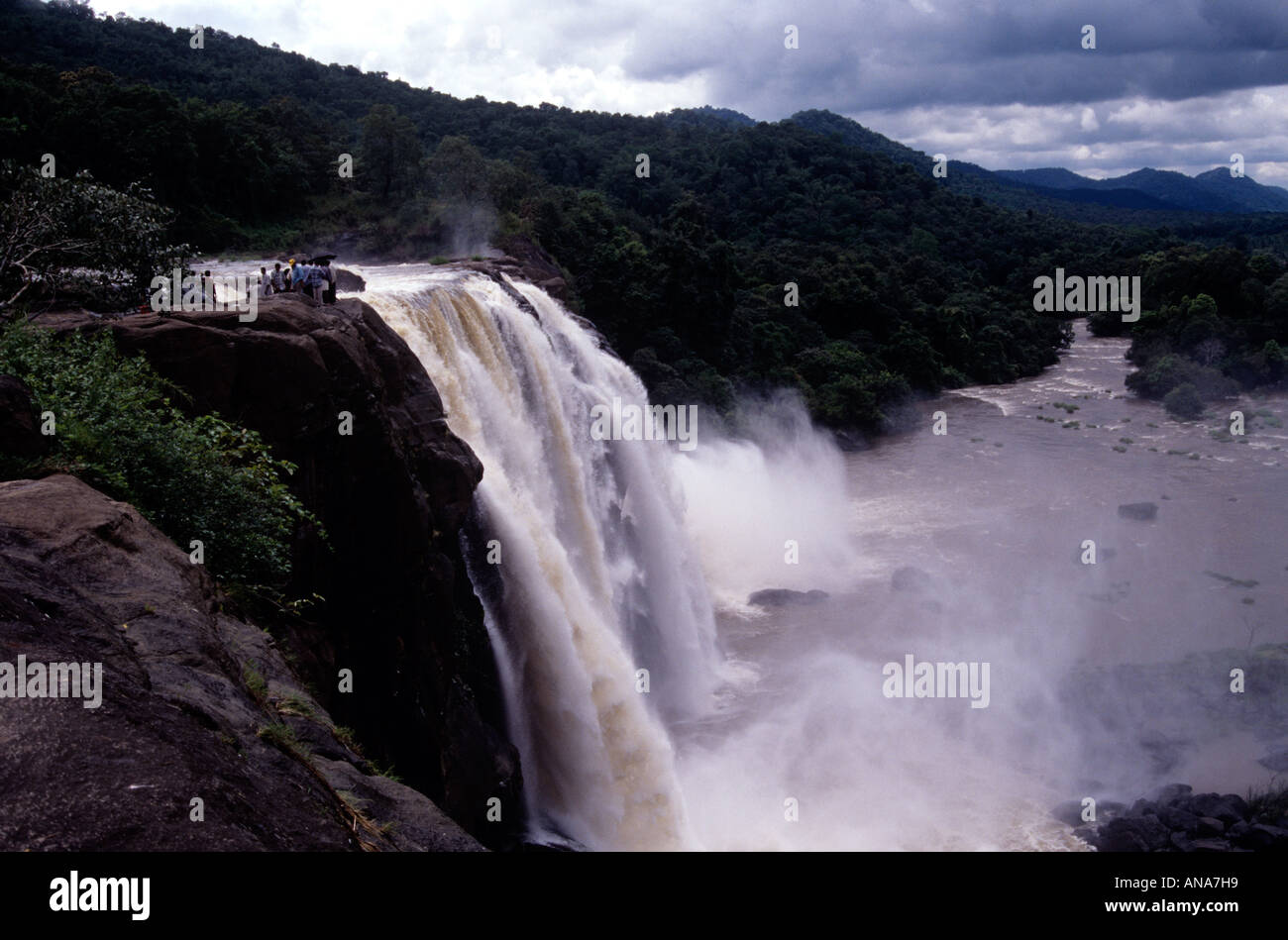 Athirapally waterfalls hi-res stock photography and images - Alamy