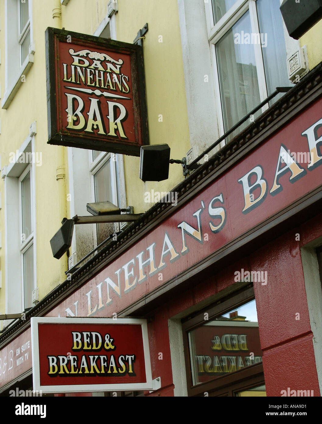 Dan murphys hi-res stock photography and images - Alamy