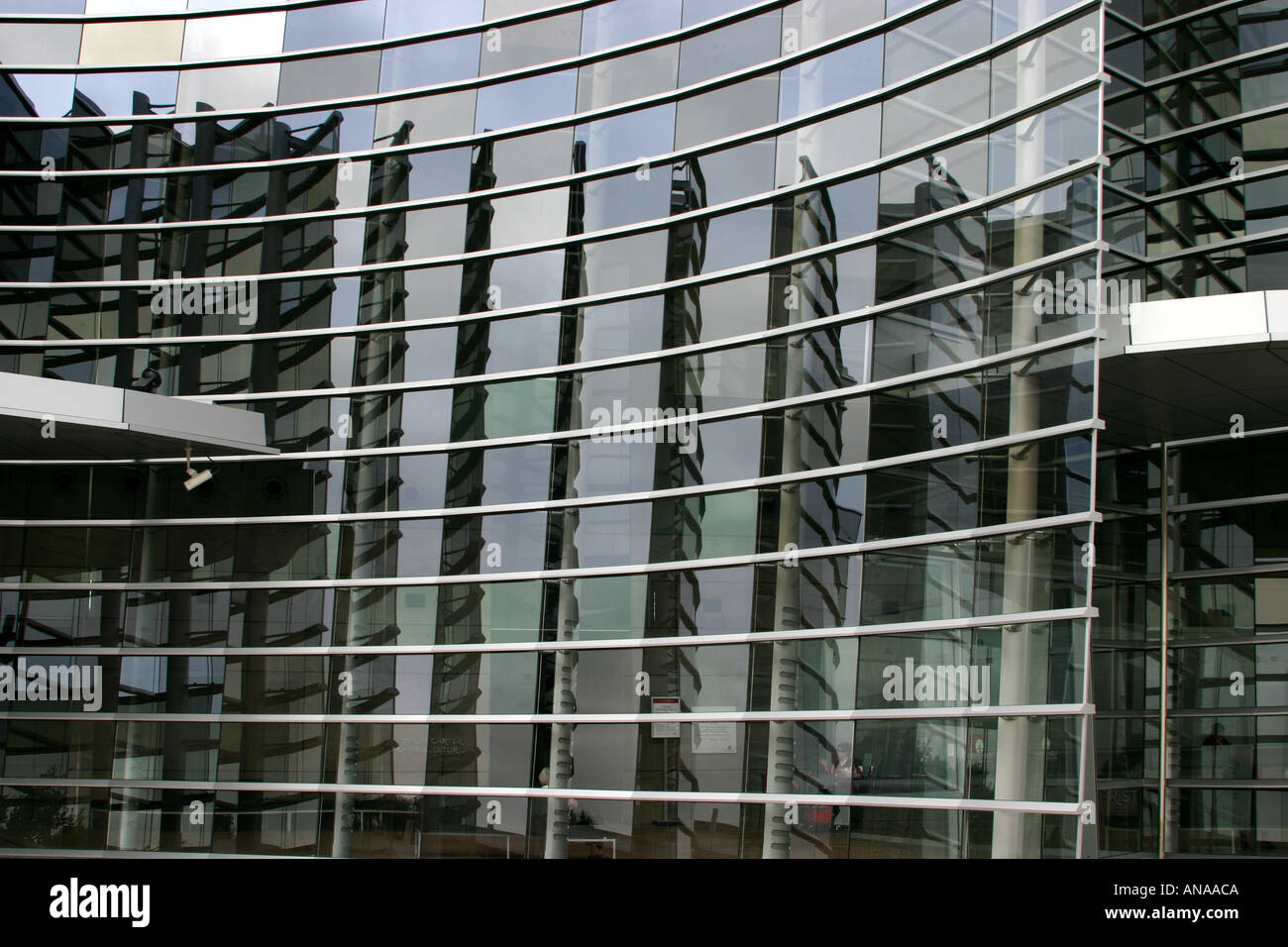 modern glass front building The Art Gallery of Christchurch New Zealand ...