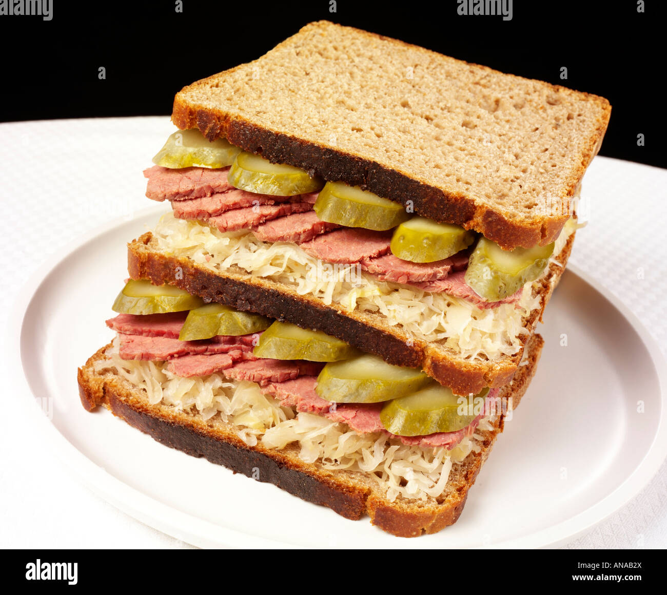 Kosher salt beef hi-res stock photography and images - Alamy