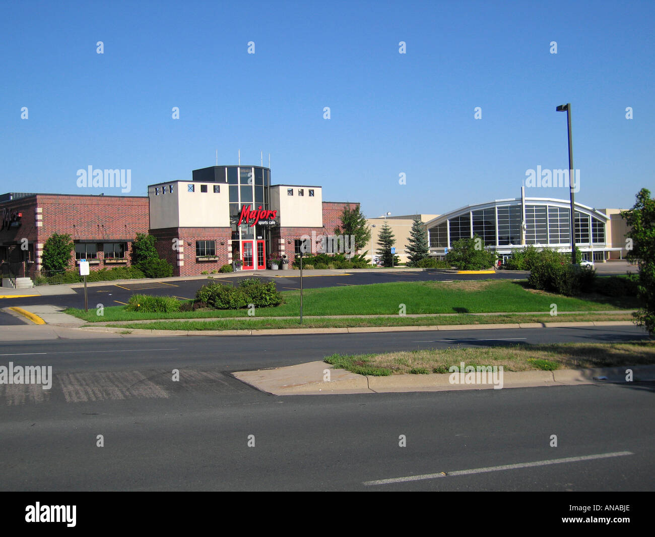 Sports Bar and Restaurant with Cinema Complex at South St Paul ...