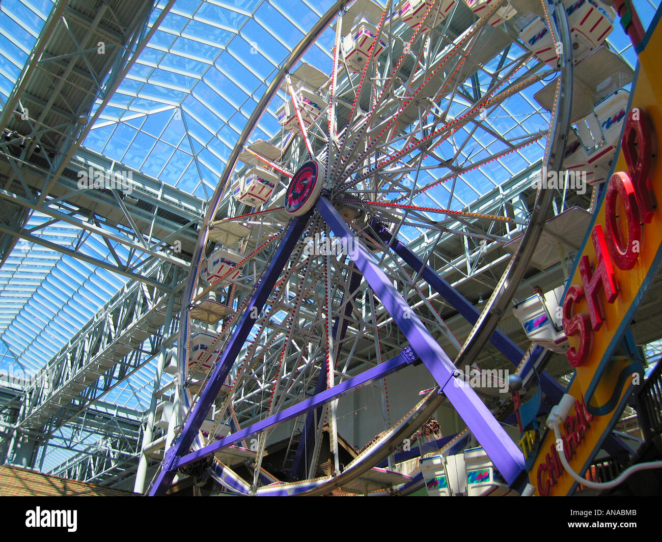 Large Colorful Ferris Wheel at Fairground in Mall of America ...
