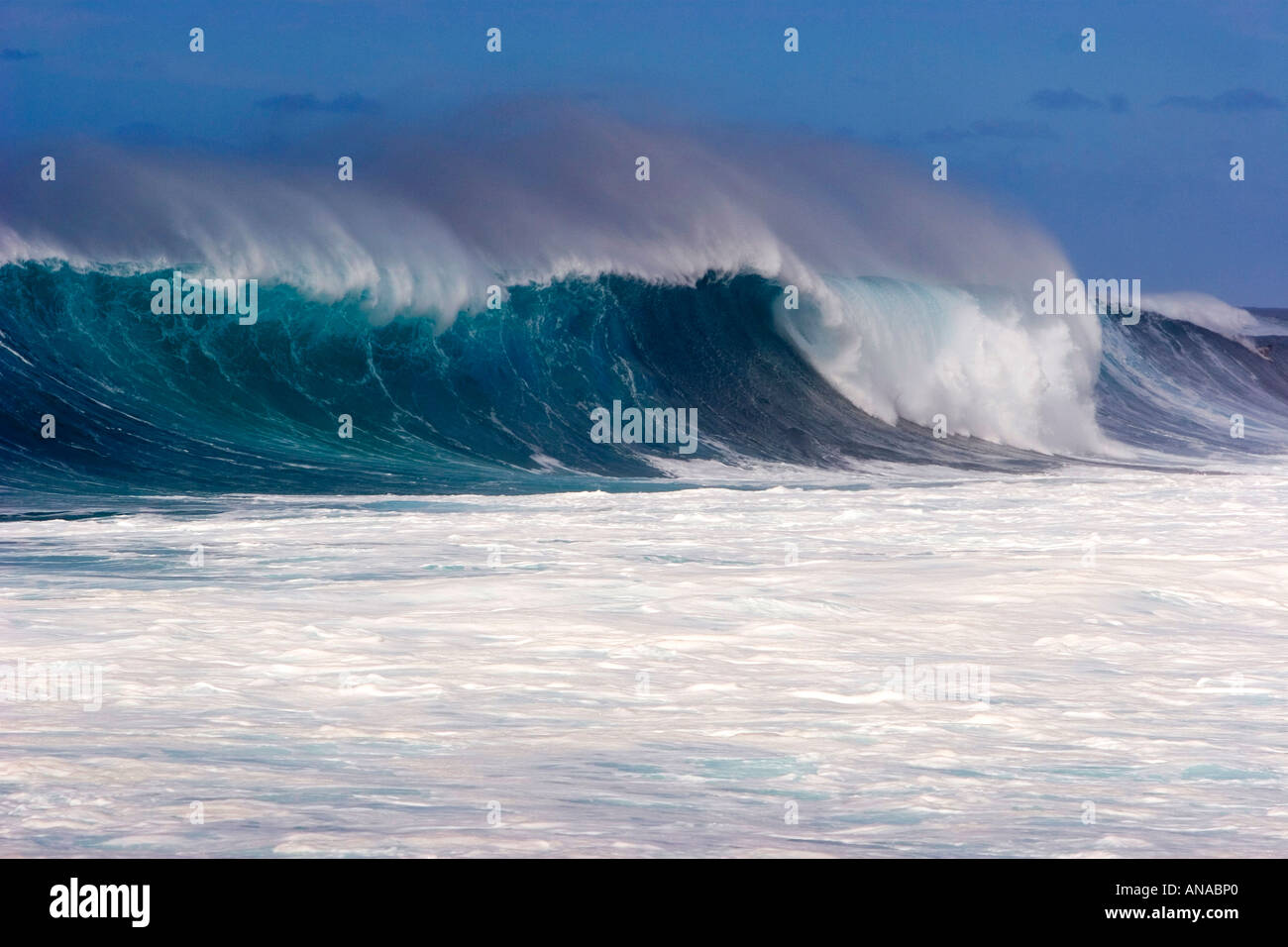 Breaking Surf, Oahu Hawaii Stock Photo - Alamy