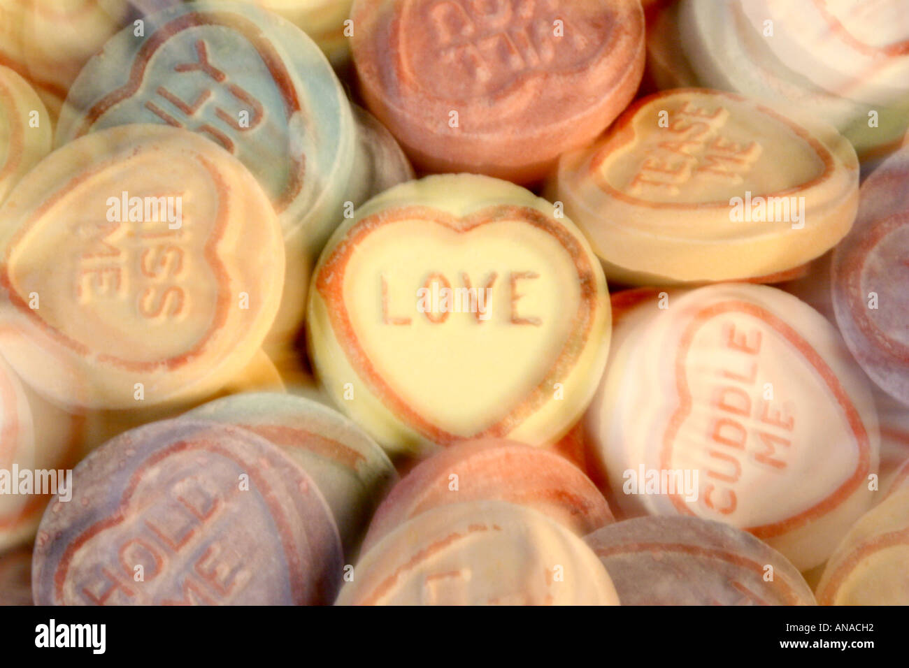 Lovehearts sweets candy hi-res stock photography and images - Alamy