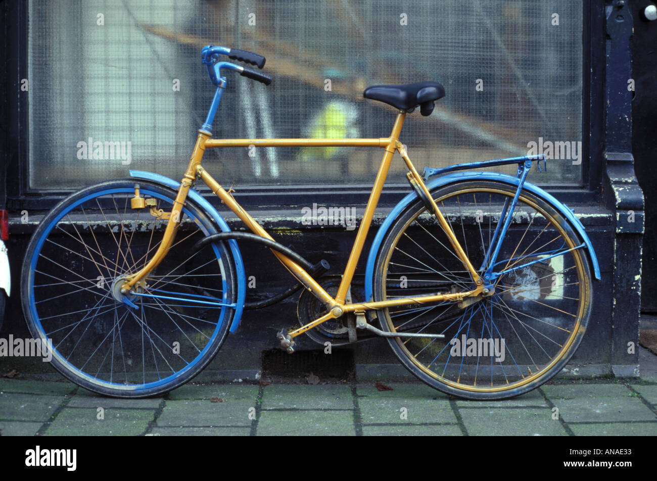Queen beatrix bicycle hi-res stock photography and images - Alamy