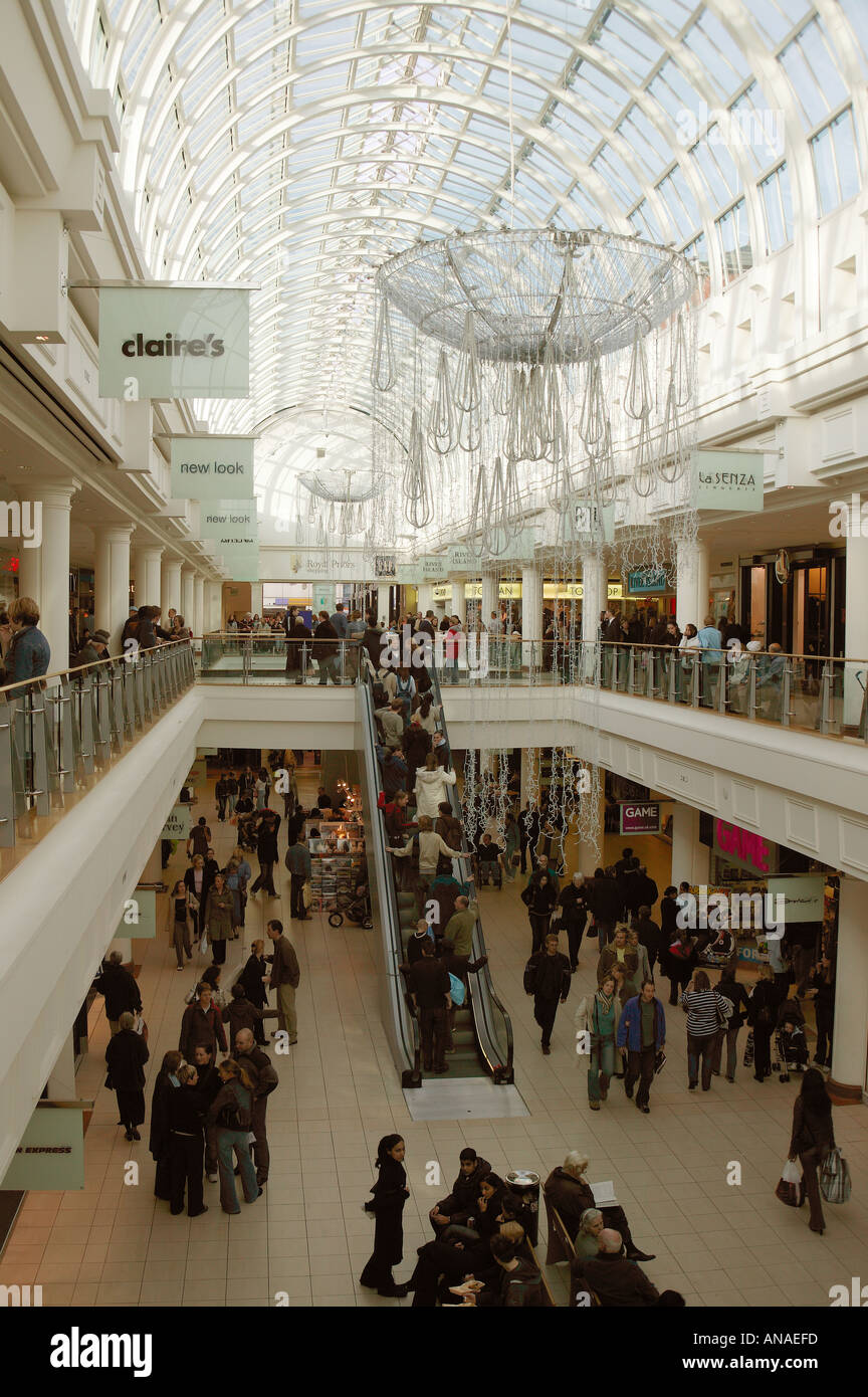 Leamington shopping centre Stock Photo - Alamy