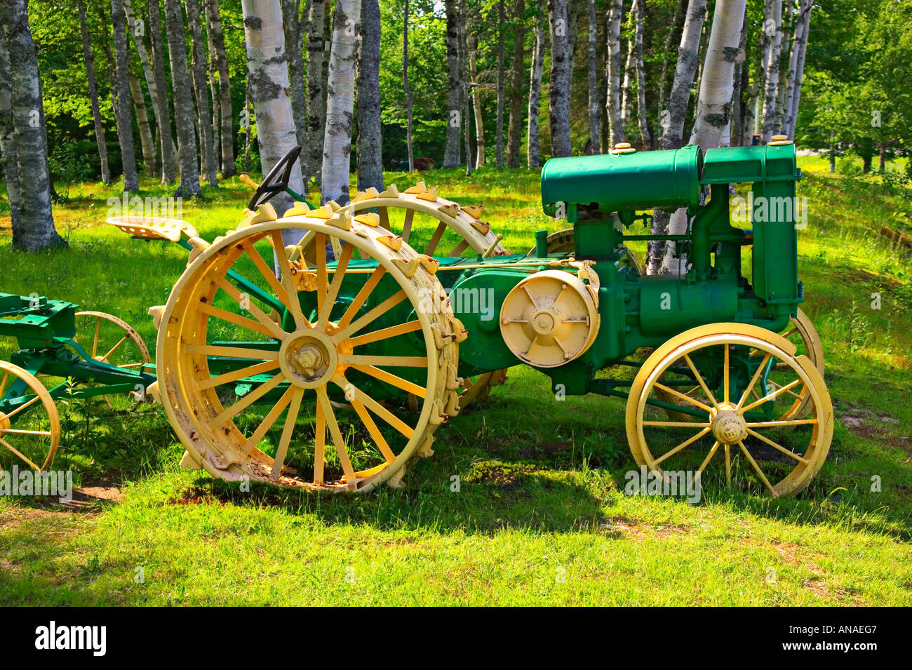 Old John Deer tractor Stock Photo - Alamy