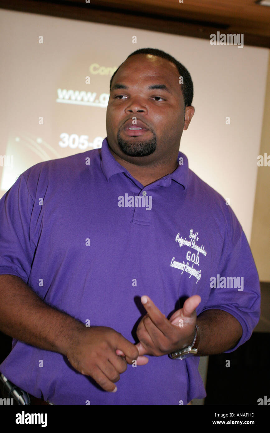 North dade regional library hi-res stock photography and images - Alamy