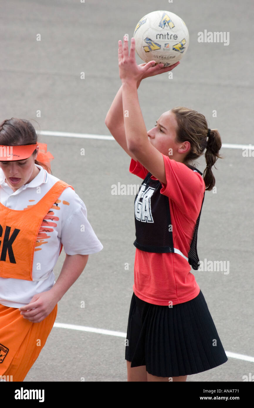 Girls playing netball at the Lapstone Glenbrook Netball Centre in the ...