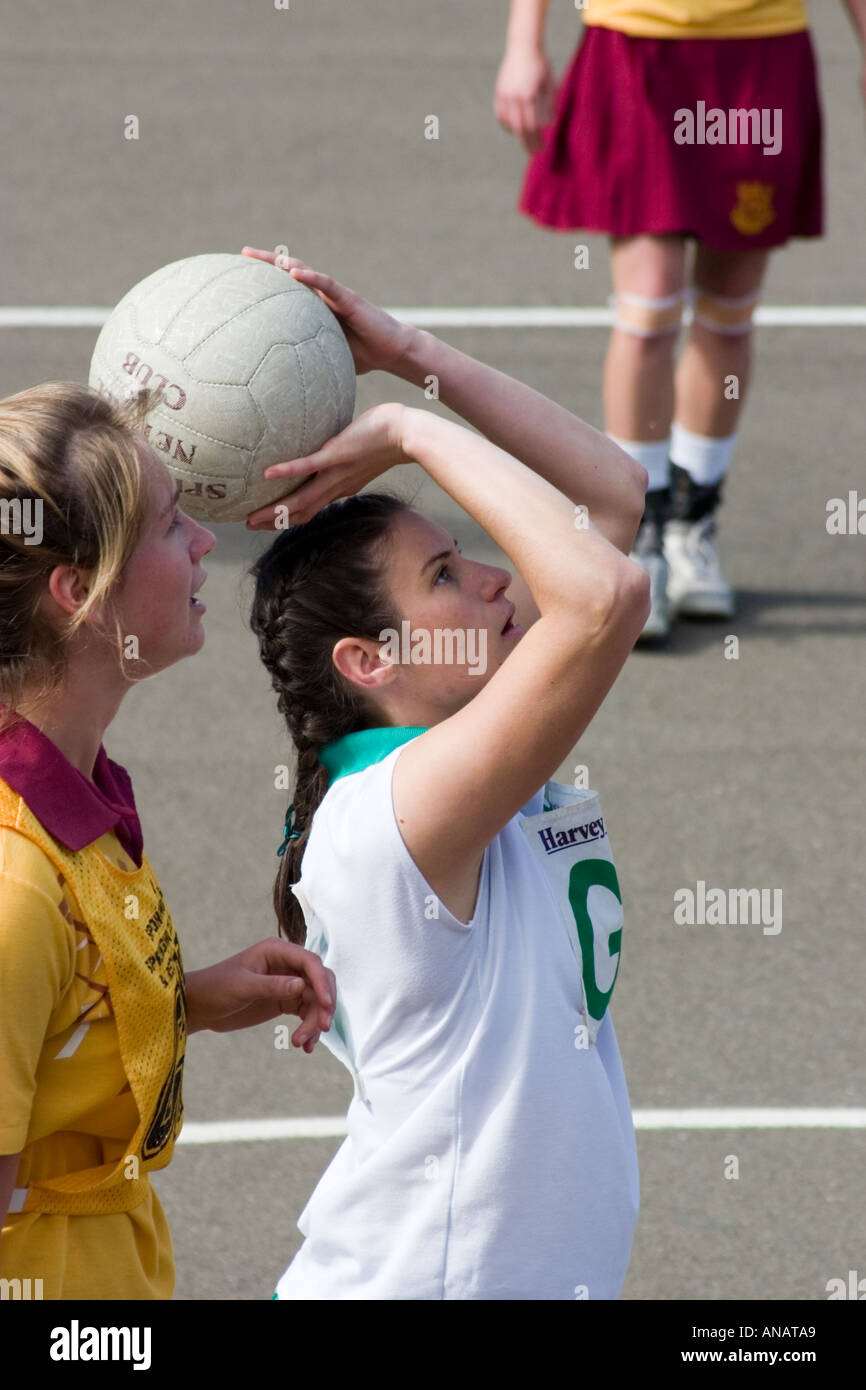 Girls playing netball at the Lapstone Glenbrook Netball Centre in the ...