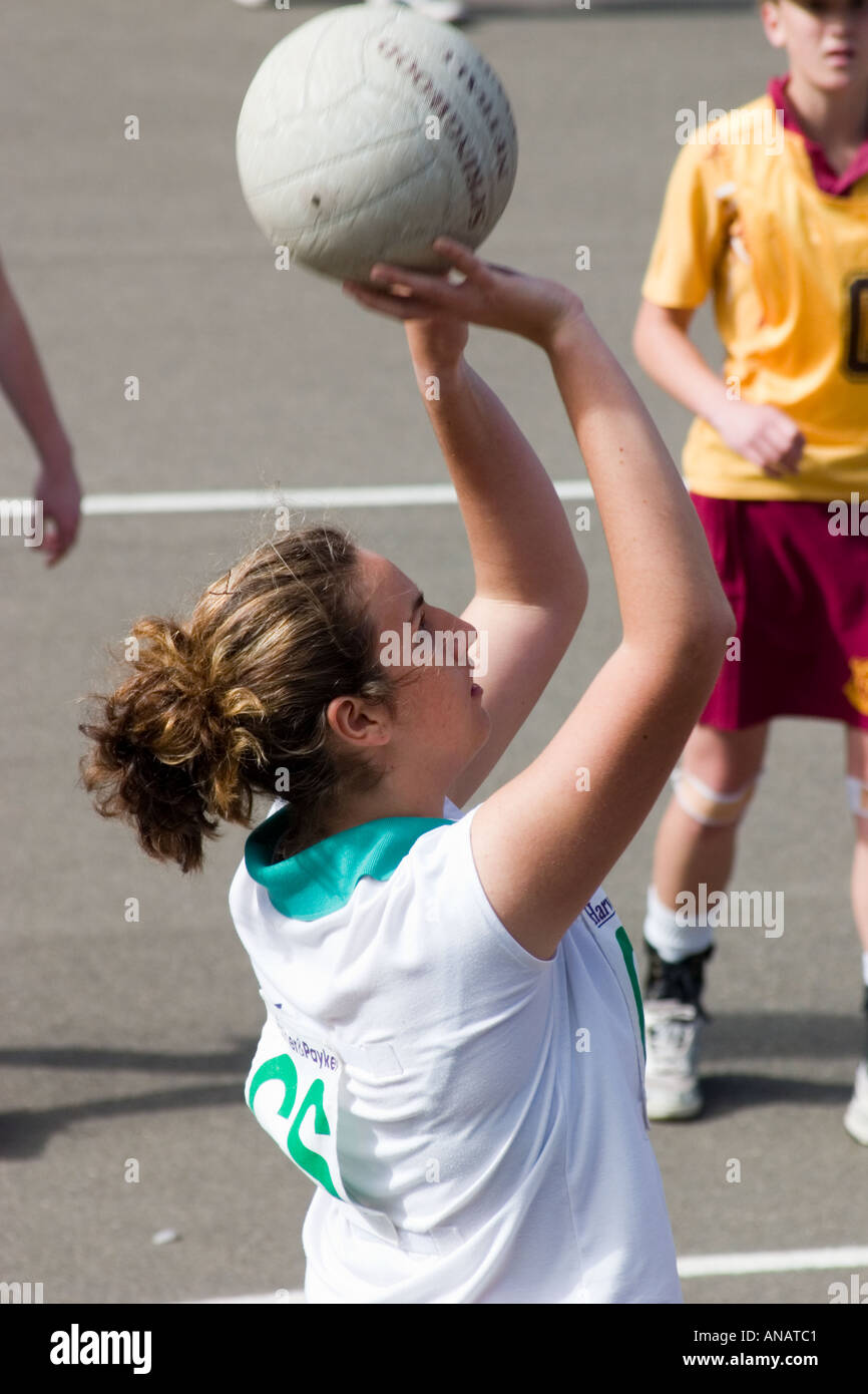 Girls playing netball at the Lapstone Glenbrook Netball Centre in the ...