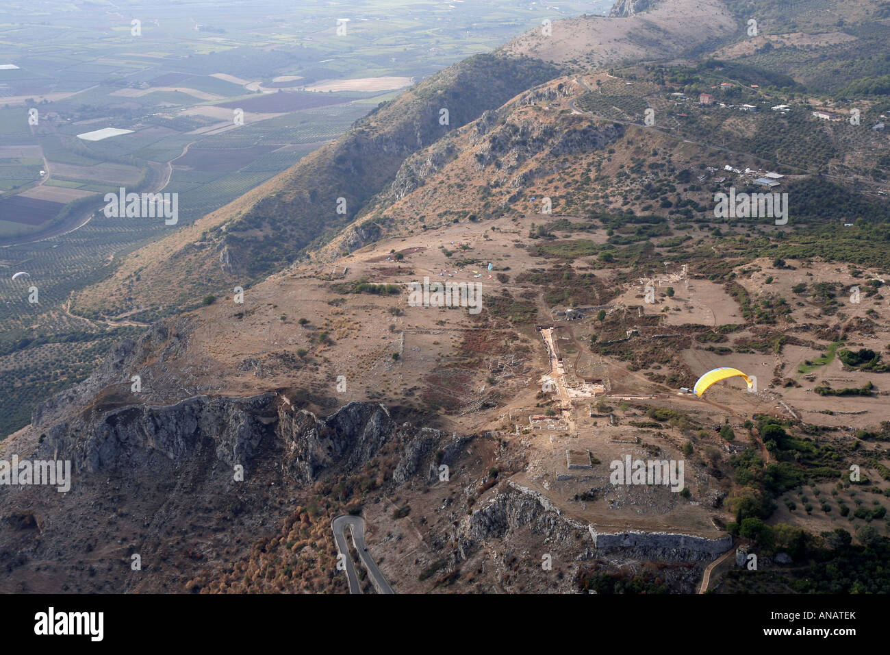 Flight above the ruins of norba hi-res stock photography and images - Alamy