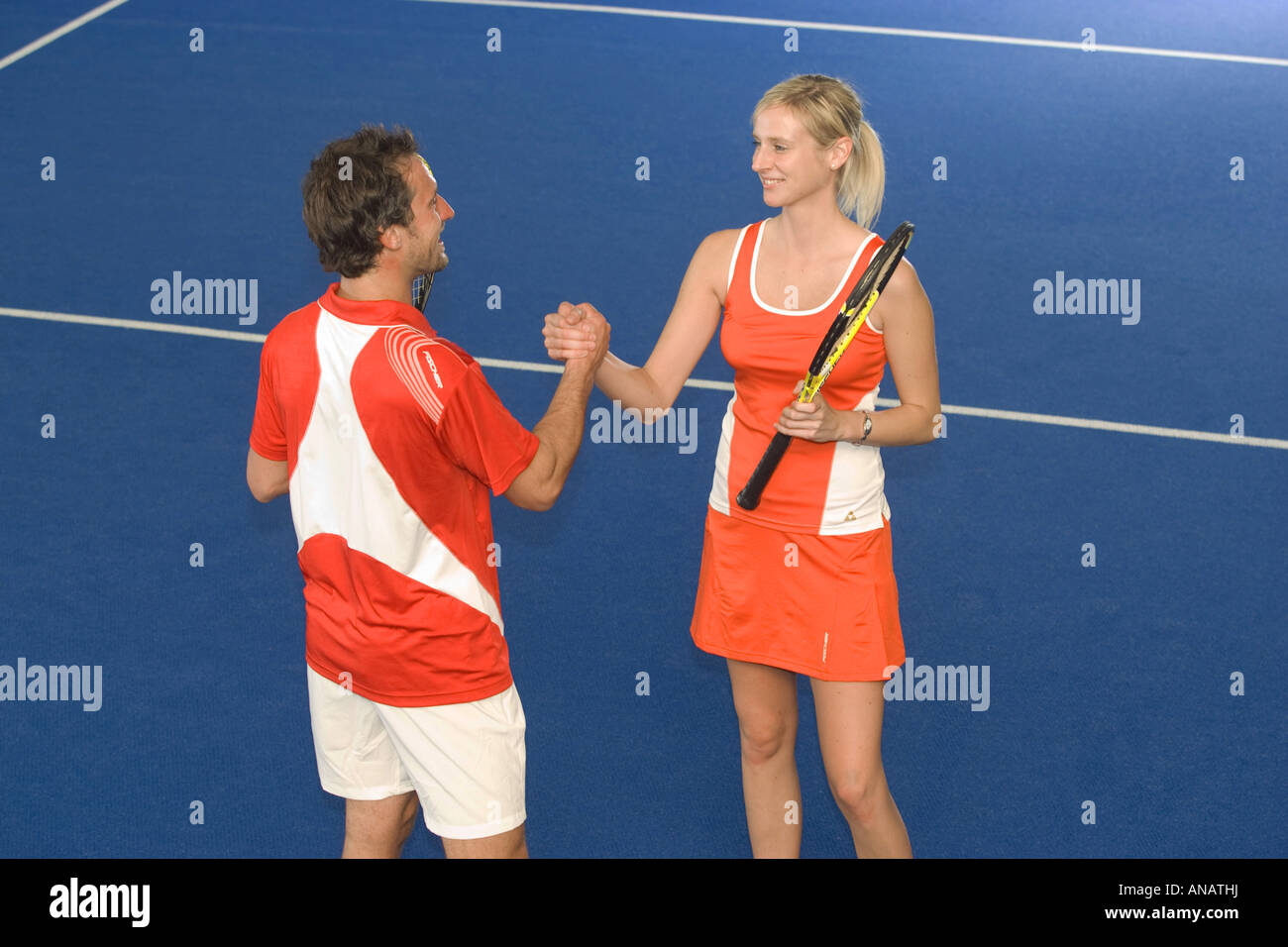 Mixed couples tennis hi-res stock photography and images - Alamy