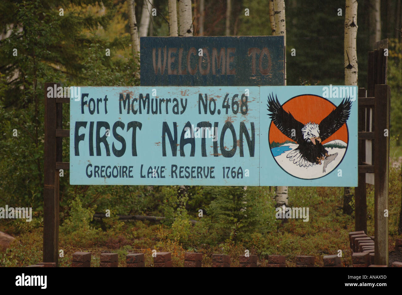 Alberta canada welcome sign signs hi-res stock photography and images ...