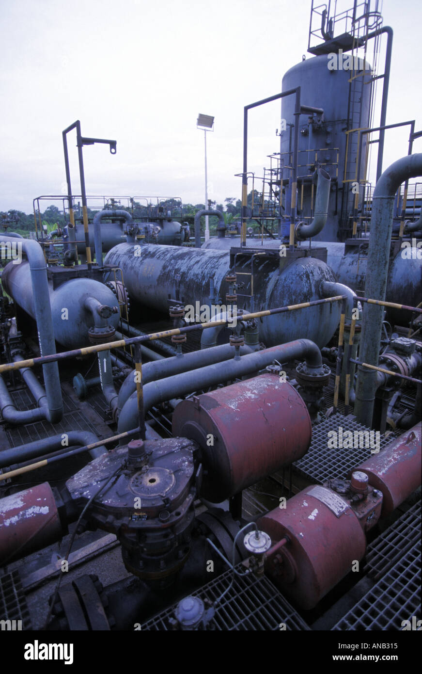 Oil flow station, Ogoniland Stock Photo - Alamy