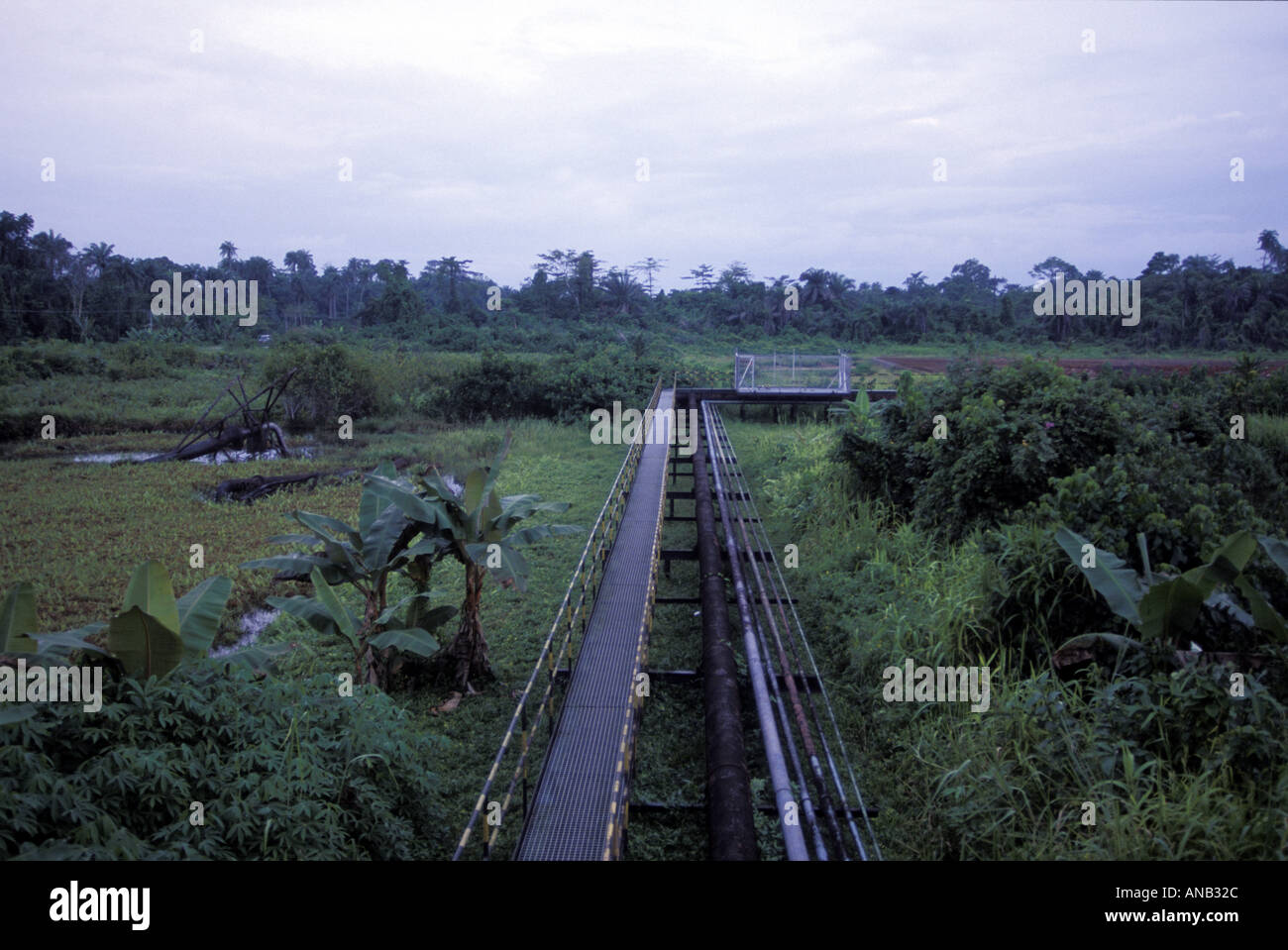 Oil flow station, Ogoniland, Nigeria Stock Photo - Alamy