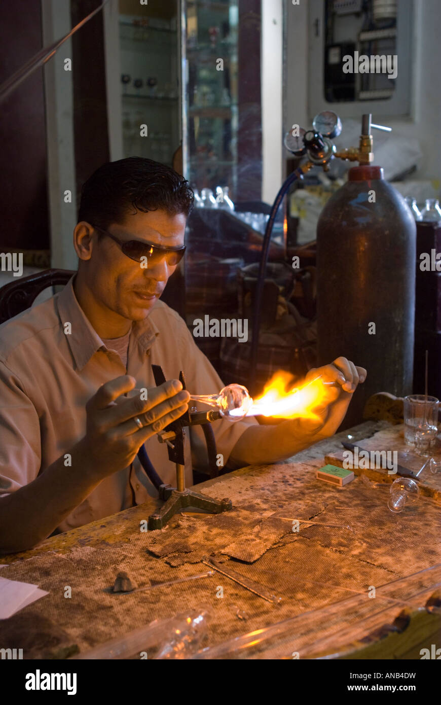 Egyptian glass making hi-res stock photography and images - Alamy
