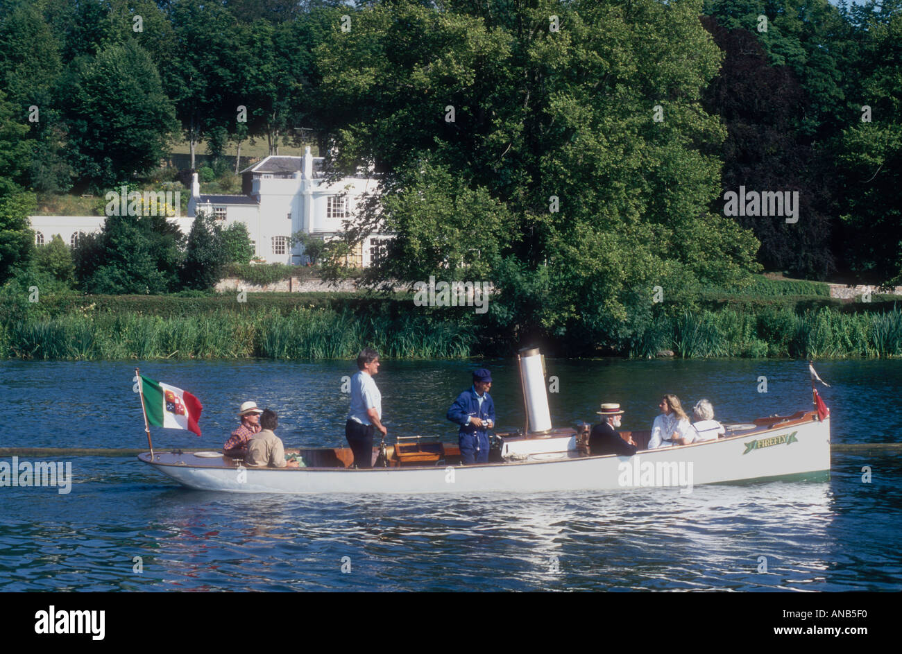English steam launch firefly hi-res stock photography and images - Alamy