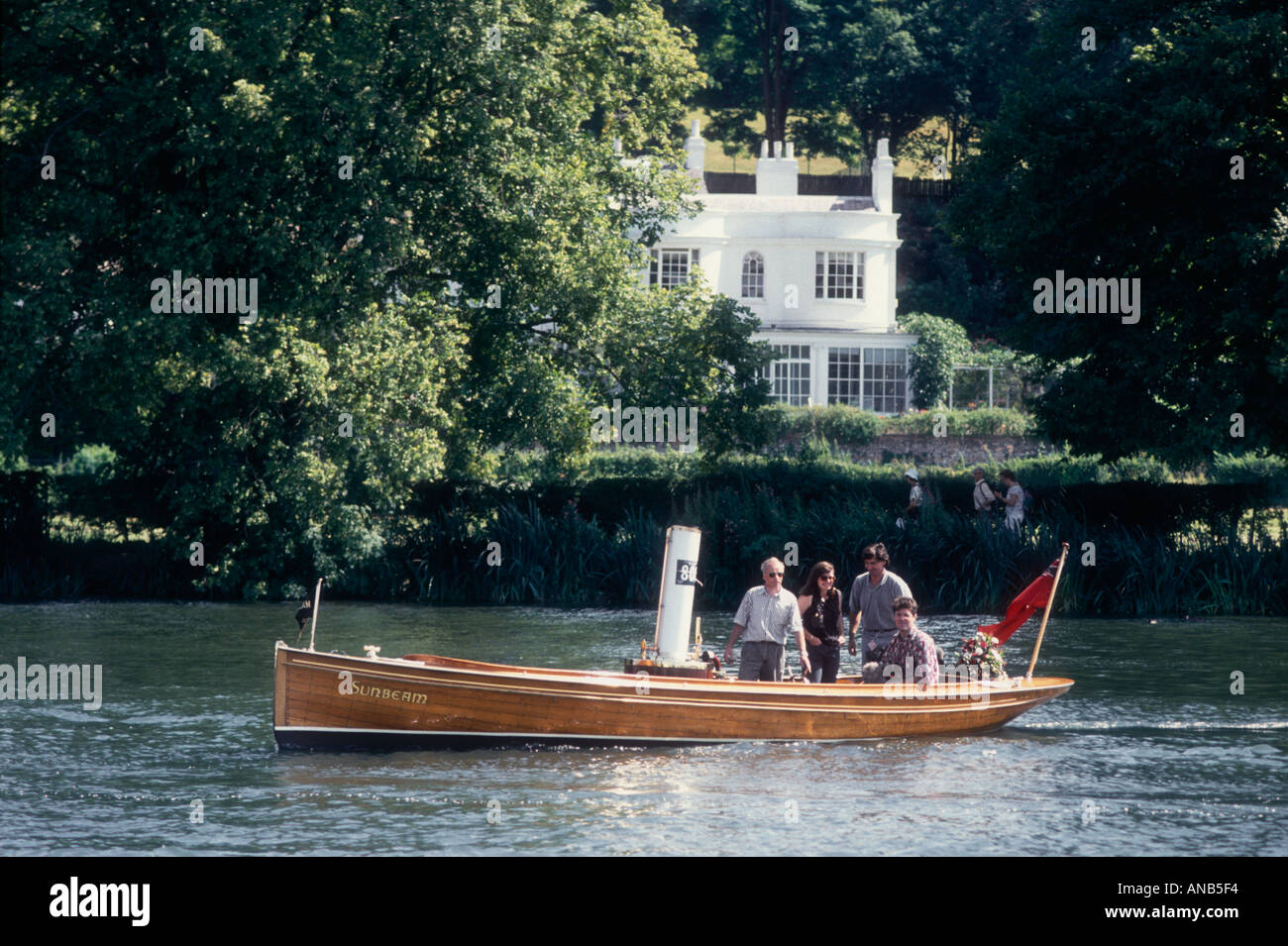 Steam launch traditional boat rally hi-res stock photography and images ...