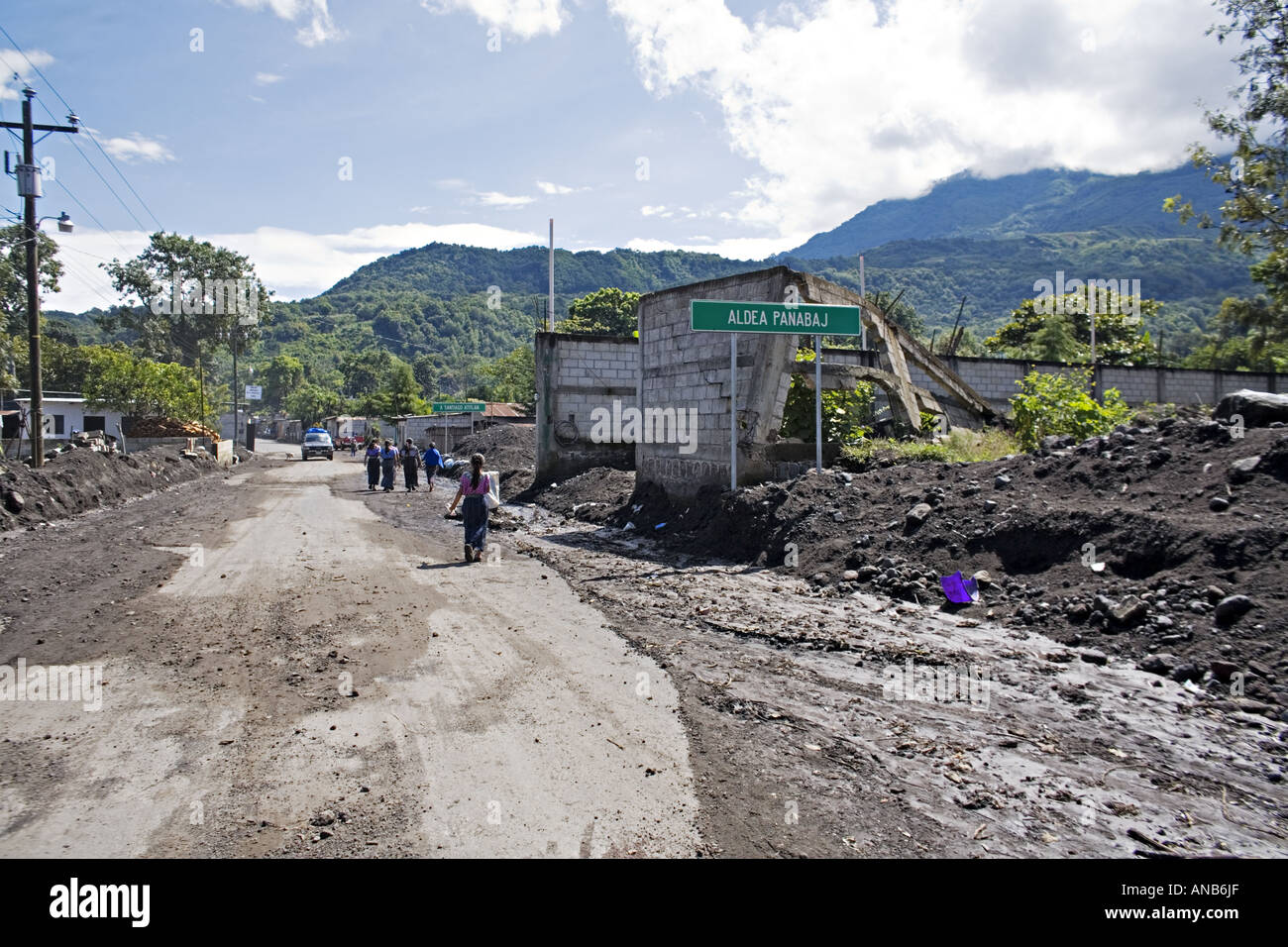 GUATEMALA PANABAJ Guatemalan village of Panabaj destroyed by mudslides ...