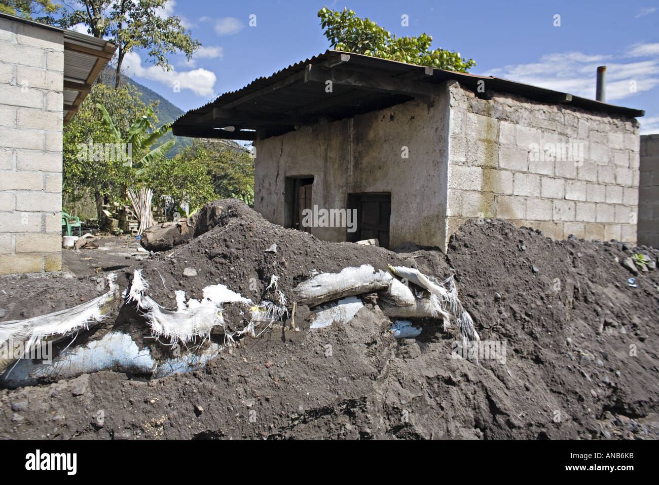 GUATEMALA PANABAJ Guatemalan village of Panabaj destroyed by mudslides ...