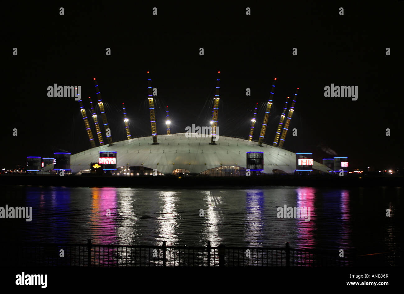 The Millennium Dome or O2 arena in London's Docklands at night Stock ...